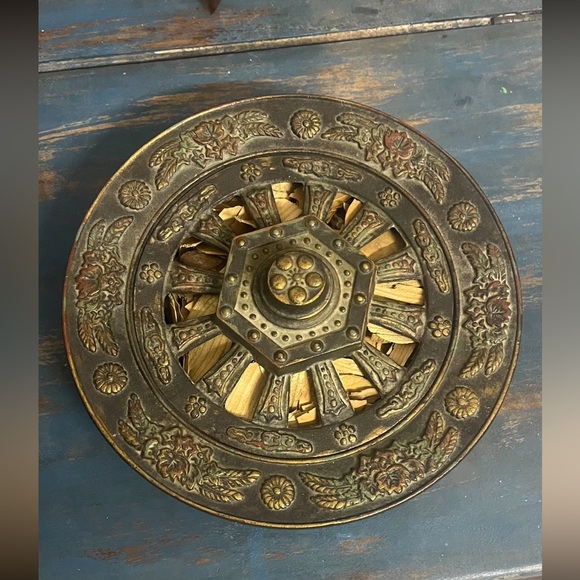 Other | Vintage Signed Japanese 2 Piece Cast Iron Censer Incense Burner ...